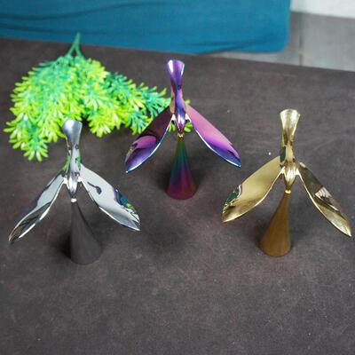 Its a special metal gift creative piece of work, balancing