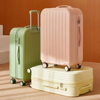 The two men and women in the suitcases are silent about the