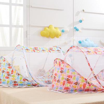 Three sets of music for baby and baby mosquito nets with sle