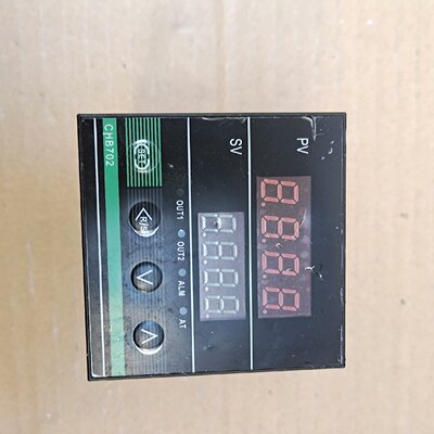 议价出售CHB702智能温控仪CHB702-011-012201