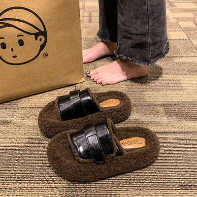 Retro style thick soled slippers for women at home, autumn