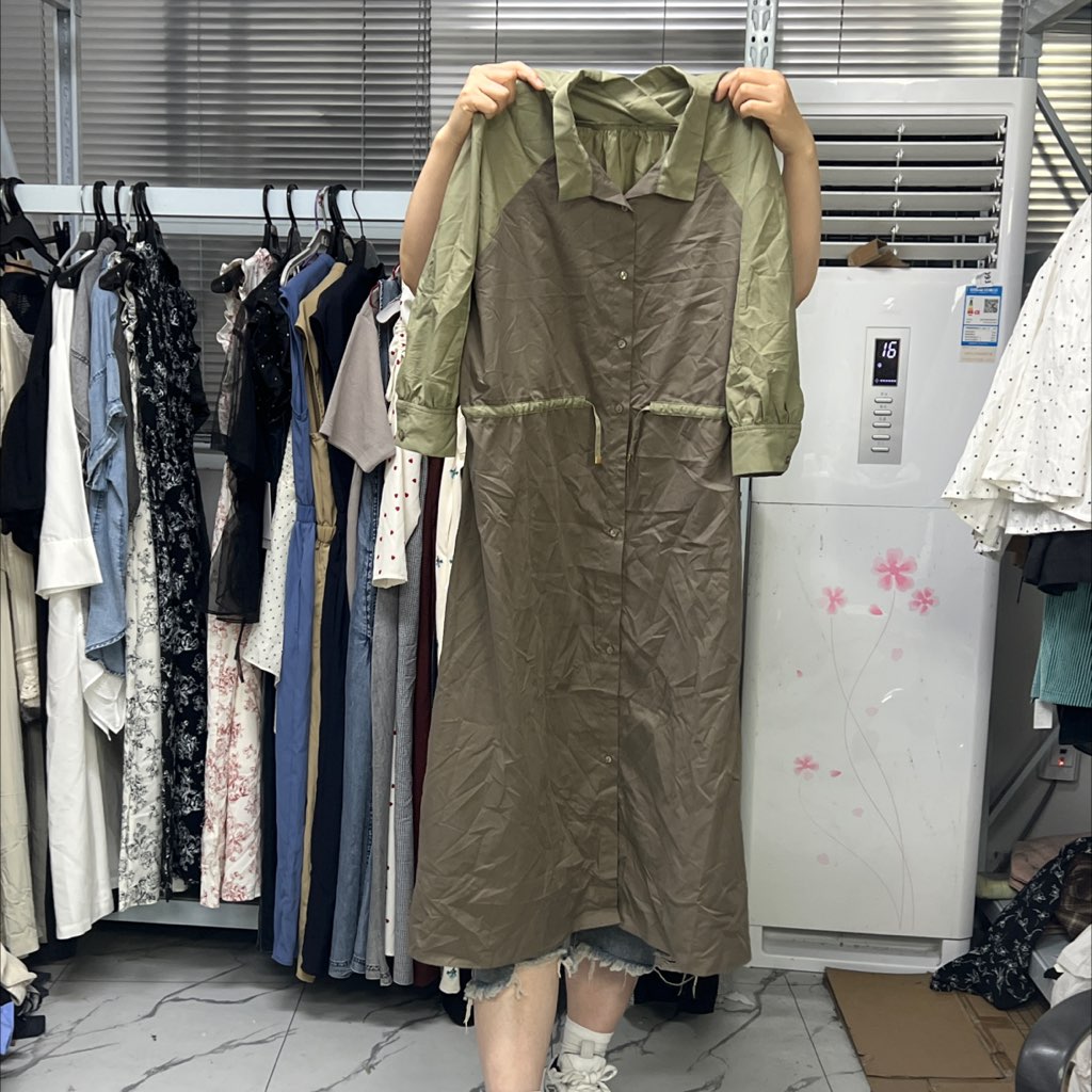 502,撞色可收腰连衣裙,120胸围118长,