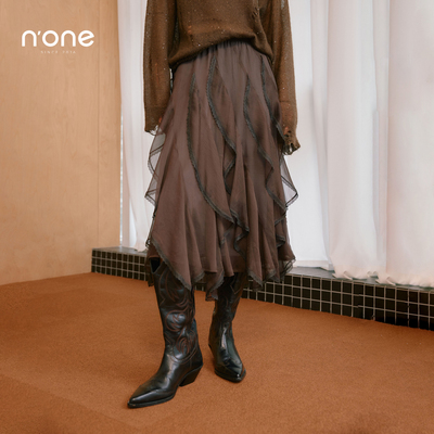 none优雅精致垂感花瓣半身裙