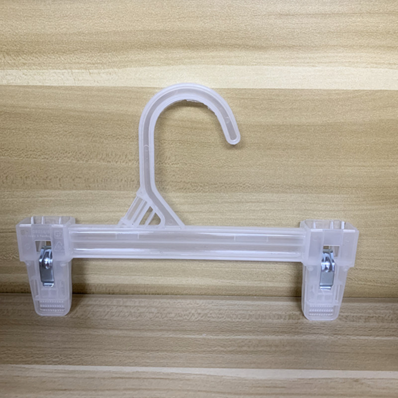 新款宠物衣架 多功能衣挂带夹子 塑料裤架裤夹 家用无痕防滑20CM