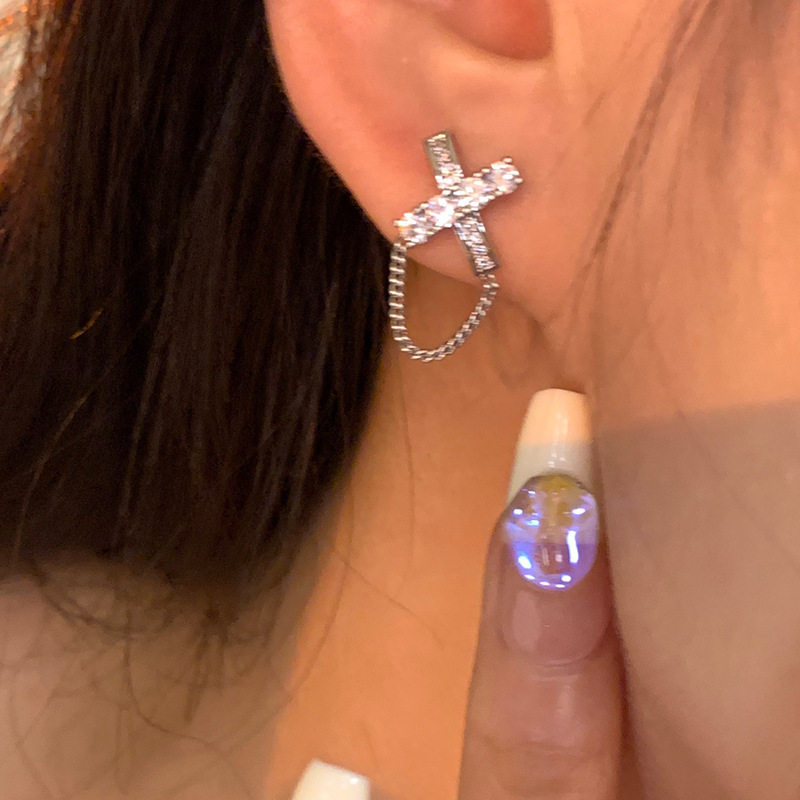 气质女神范~轻奢交叉锆石链条耳钉女精致小巧耳环个性百搭耳饰潮