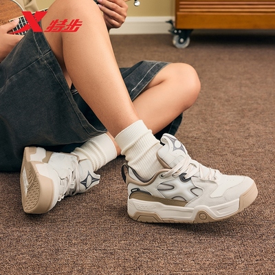 特步板鞋女鞋2024秋冬新款学生运动鞋低帮休闲鞋潮鞋子官方正品