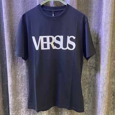 清仓未使用范思哲副牌VERSUS黑色圆领T恤短袖 男女同款润物汇名品