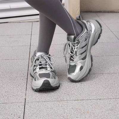 Adidas阿迪达斯SHADOW FEVER男女同款低帮耐磨运动休闲鞋 KK3778