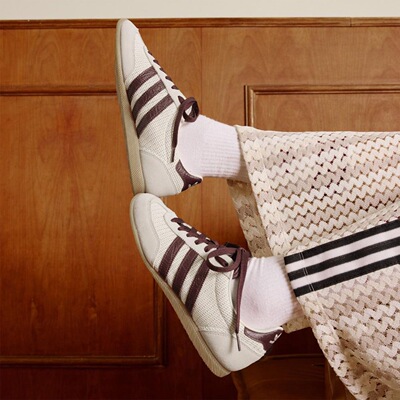 Adidas阿迪达斯JAPAN W男女同款低帮舒适耐磨运动休闲板鞋JR7161