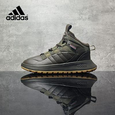 阿迪达斯中帮加绒运动鞋