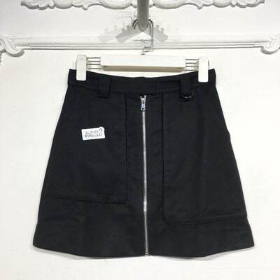 M系列 8180S231 时尚短裙品牌女装折扣颦薪