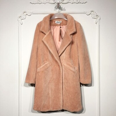 潮系列 8281S082 时尚仿羊剪绒外套品牌女装折扣颦薪