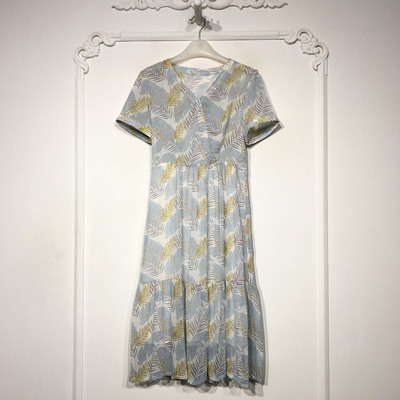 容悦 8347S140 时尚连衣裙品牌女装折扣颦薪