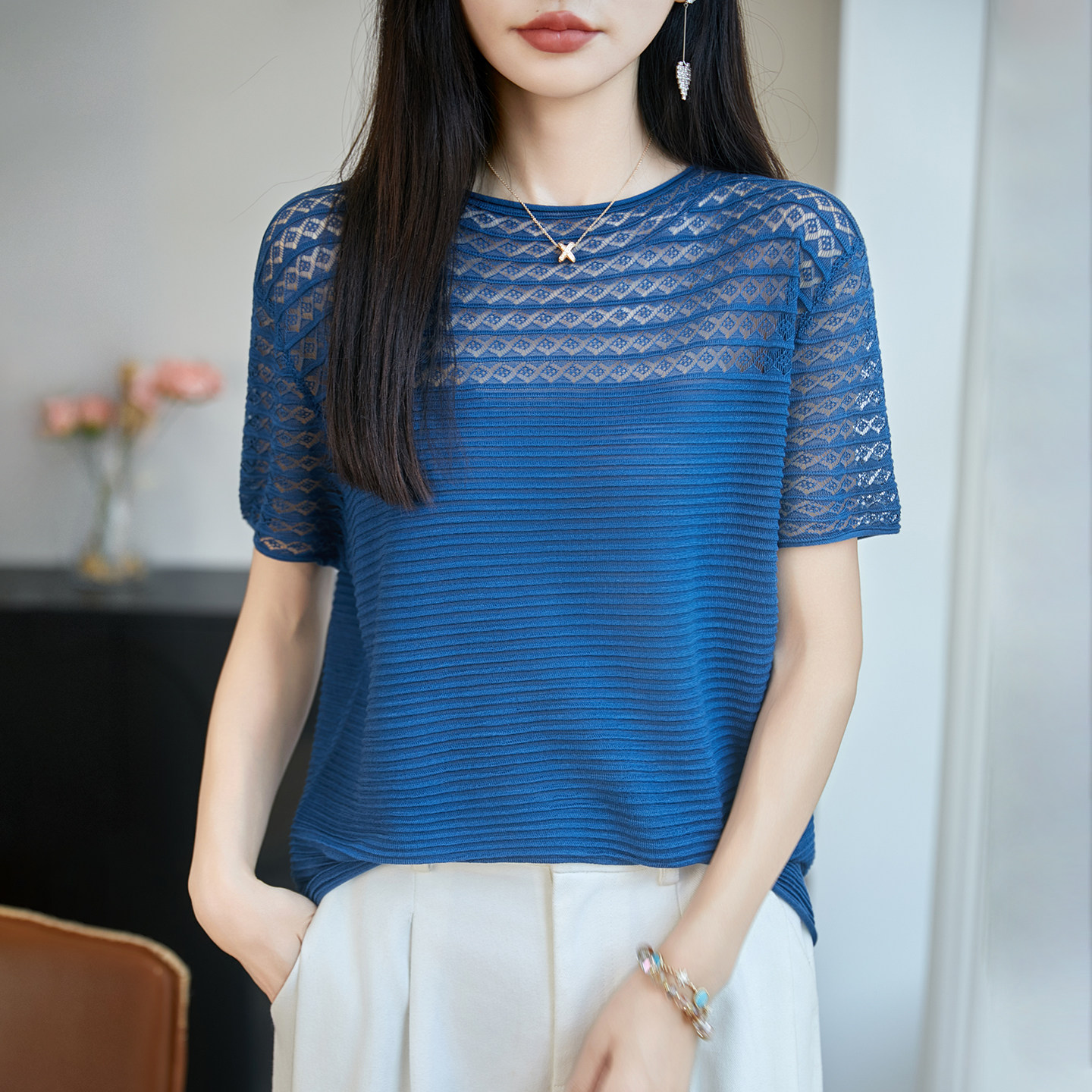 2026夏春秋针织衫短袖女圆领朦胧感镂空钩花轻薄小众韩系镂空上衣