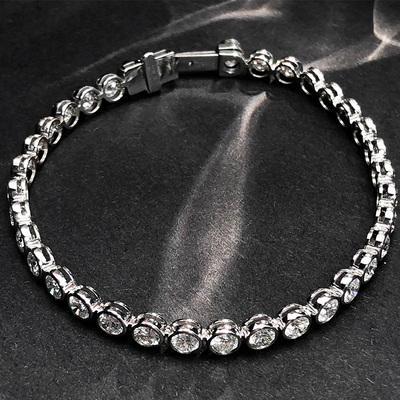 18k金约6.37克拉培育钻石手链