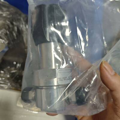 可维修APTech AP1015SM调压阀，VCR接口，进35议价