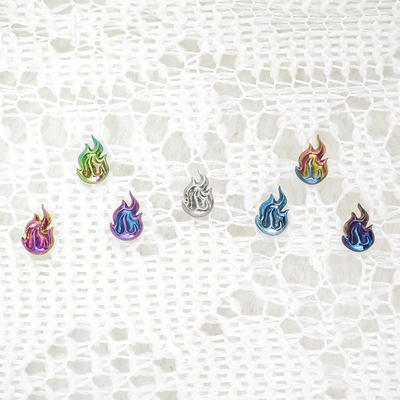 钛合金火苗迷你耳饰内螺旋