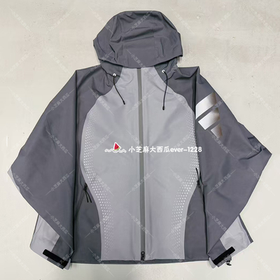 adidas阿迪达斯拼色运动夹克外套