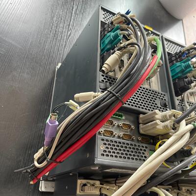 议价80037272 G4CFG-682FK-B8QQg-TR3BK-H879B MANZ工控主机维修