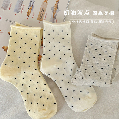 芝士奶油波点卷边中筒袜女
