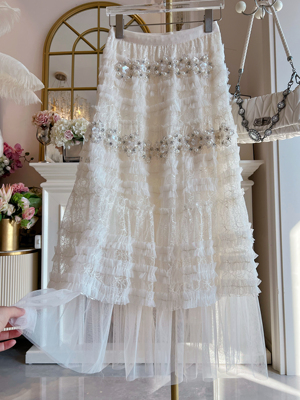 2026年春季新款重工镶钻网纱半身裙女装高腰显瘦蛋糕裙百褶蓬蓬裙