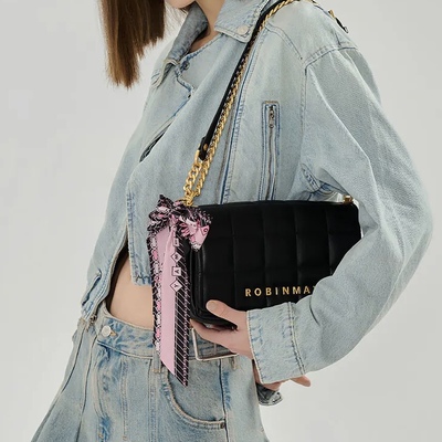 Robinmay X Ella 庫洛魔方斜背包 2色