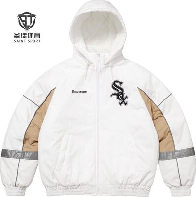 Supreme白袜队联名冲锋夹克