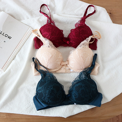 蕾丝杯舒适深v性感文胸柜子