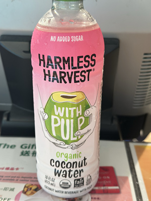 代购进口正品 HARMLESS HARVEST有机椰子水 带果肉 473毫升