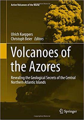 【预售】Volcanoes of the Azores