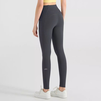 ALO侧口袋运动外穿健身瑜伽裤女