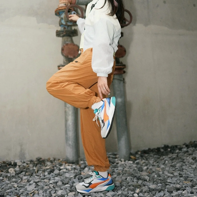 彪马女子系带轻便透气运动休闲鞋