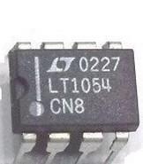 【原装拆机】LT1054 LT1054CN8 直插8脚 开关稳压器芯片 集成电路