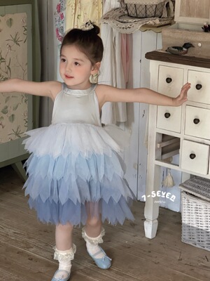 7seven2025夏季新款韩版气质女童背心挂脖艾莎公主生日蛋糕裙