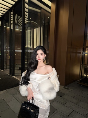 LOCK KK 进口紫标十字水貂拼狐毛皮草外套女高奢气质显贵时尚上衣