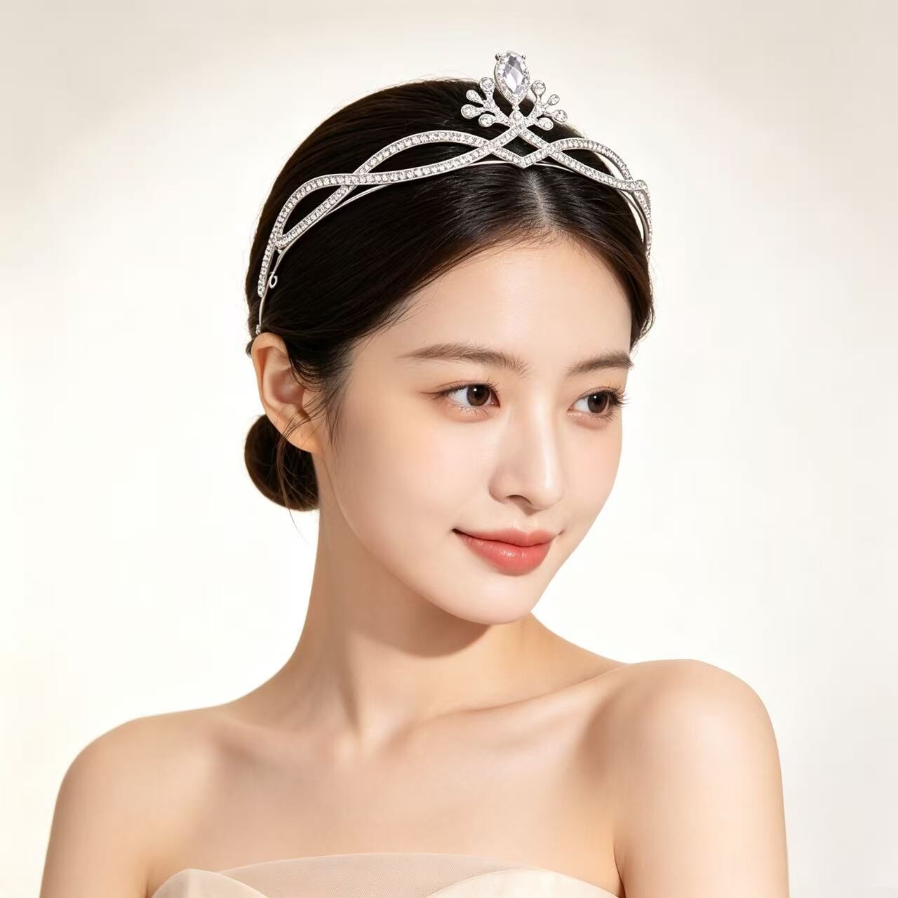 韩式简约新娘皇冠银色水钻发冠婚纱礼服配饰公主宴会写真造型王冠