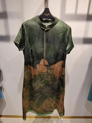 唯影WEIYING夏季新品女装丝缎连衣裙仿真丝简约大方裙子24968