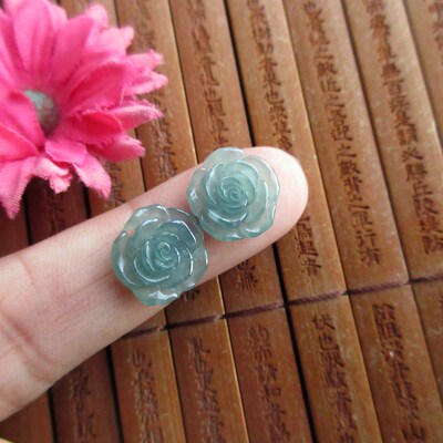 耳饰用一对小花玫瑰花坠子