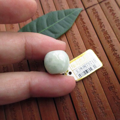 保真顶珠桶珠路路通小吊坠75715小个实物拍图缅甸玉天然A货翡翠玉