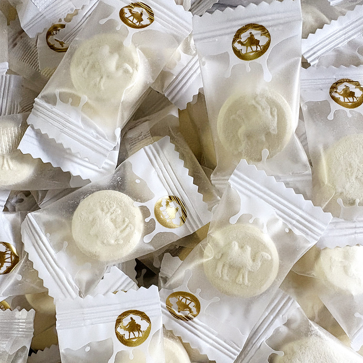 游满疆无蔗糖骆驼奶贝200g新疆驼奶贝健康营养嚼着吃的奶贝零食