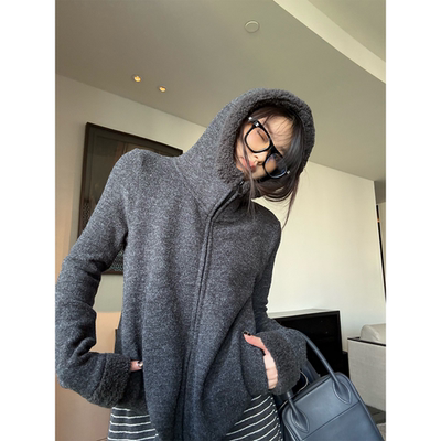 superniniyy 奶芙芙自发热面料羊羔毛双面德绒亲肤温暖连帽卫衣女