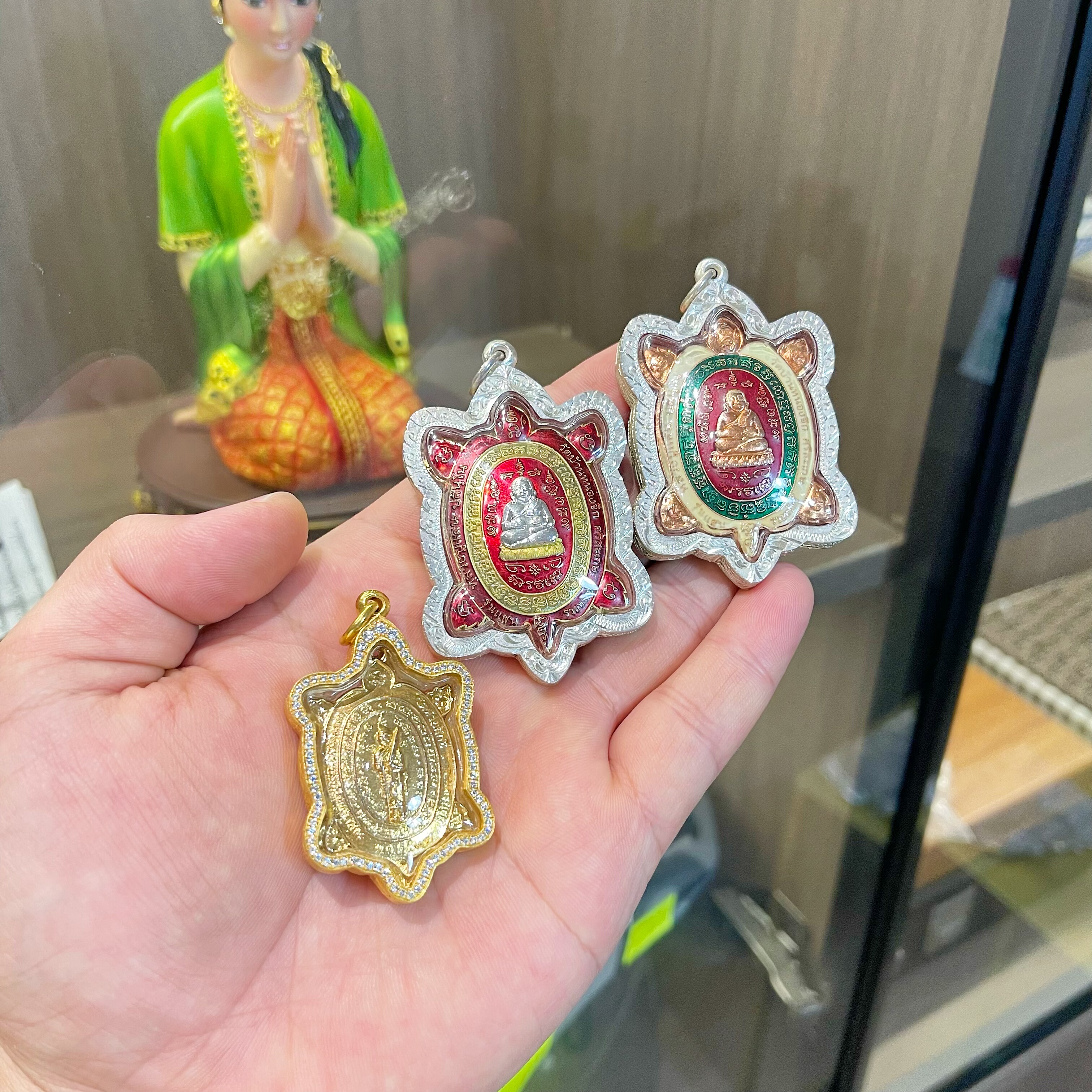 丁仔泰国正品佛牌吊坠 龙婆柳2537招米龟2560龟 纯银意大利金外壳