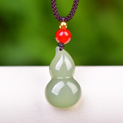 精雕和田玉青海老坑料冰种湖水青玉质温润干净葫芦包挂吊坠D15487