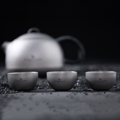 必唯纯钛双层茶杯超轻便携功夫茶具迷你杯防烫隔热25ml