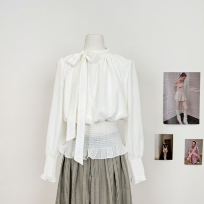 M.Y原创 温柔风系带领气质上衣春夏新款氛围感收腰显瘦白色长袖