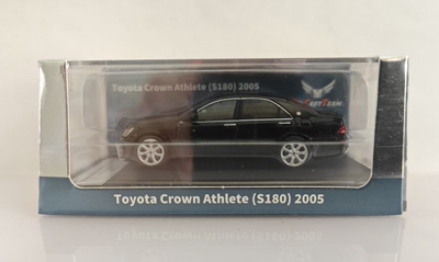 DCT 1:64丰田皇冠十二代黑色合金汽车模型仿真静态收藏摆件包邮