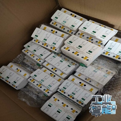 询价~施耐德IPRD1 20一级浪涌保护器A9L16366可以