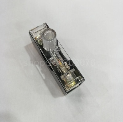 6*30保险丝座 FS-101保险丝座 带灯保险座6X30FS101 内置保险丝