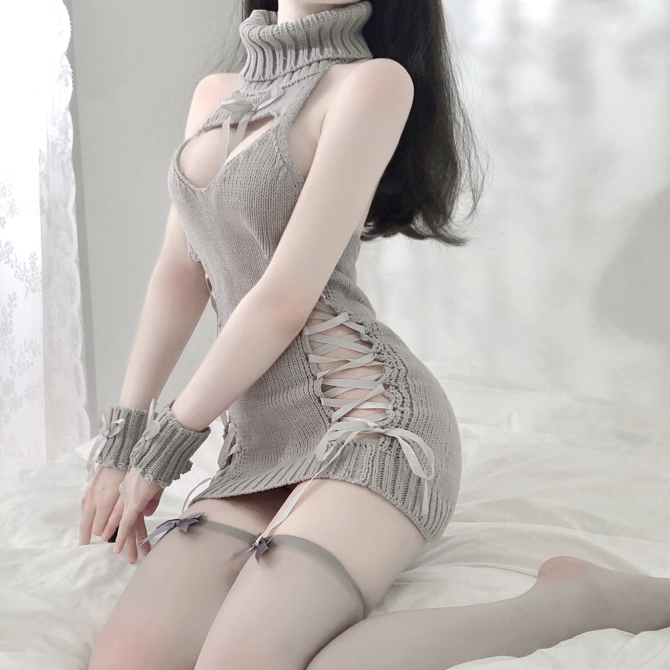 新款深V高领镂空绑带针织cos毛衣性感露背低胸工口睡衣女_虎窝淘