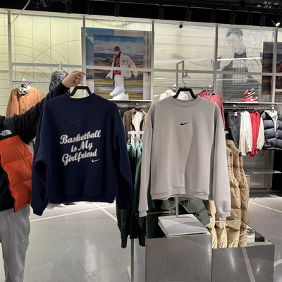 NIKE耐克THERMA-FIT篮球小标系列男子圆领卫衣春新款上衣 IR0107